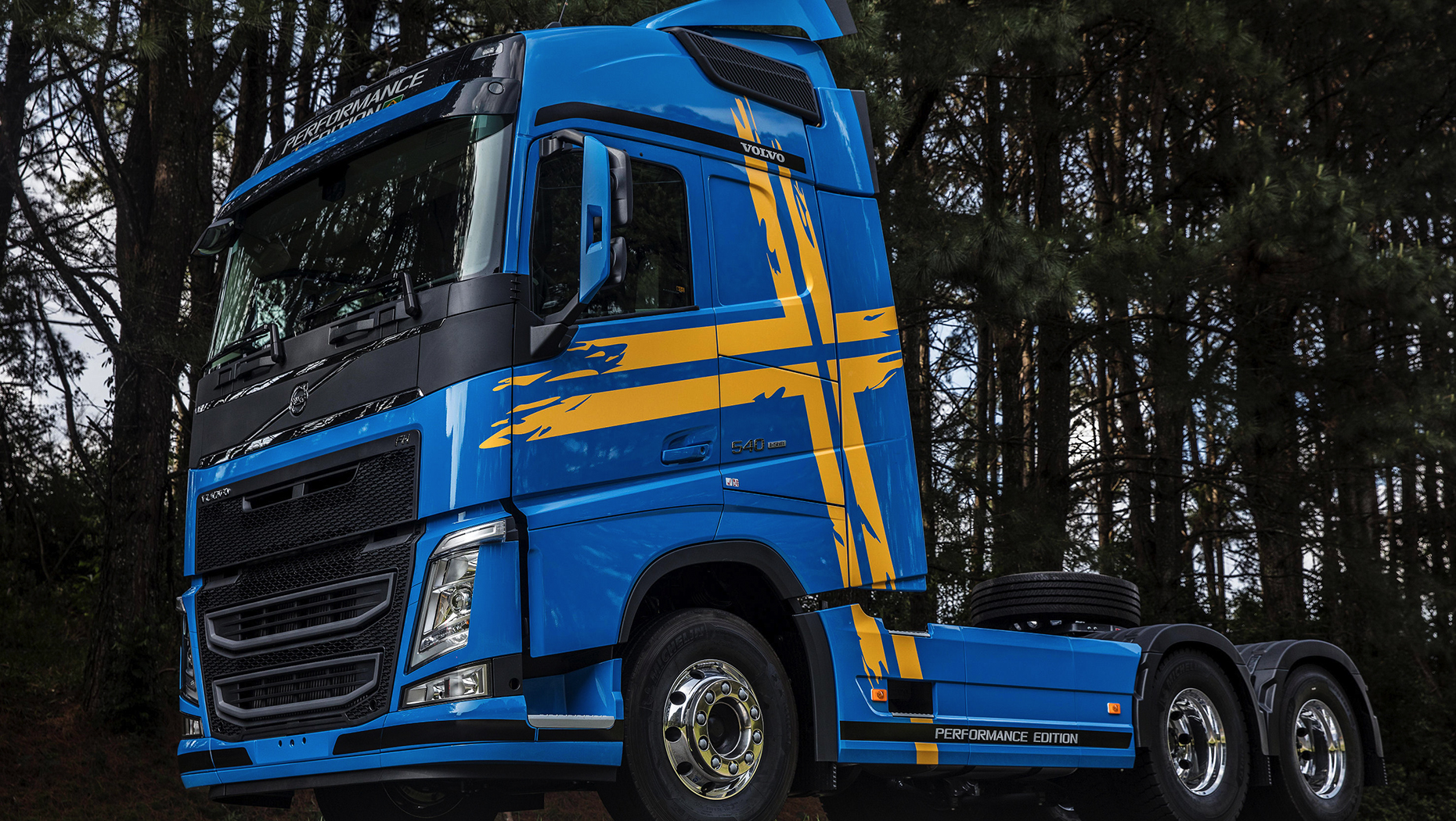 Todos Os ângulos Do Caminhão VOLVO FH PERFORMANCE EDITION, 57% OFF