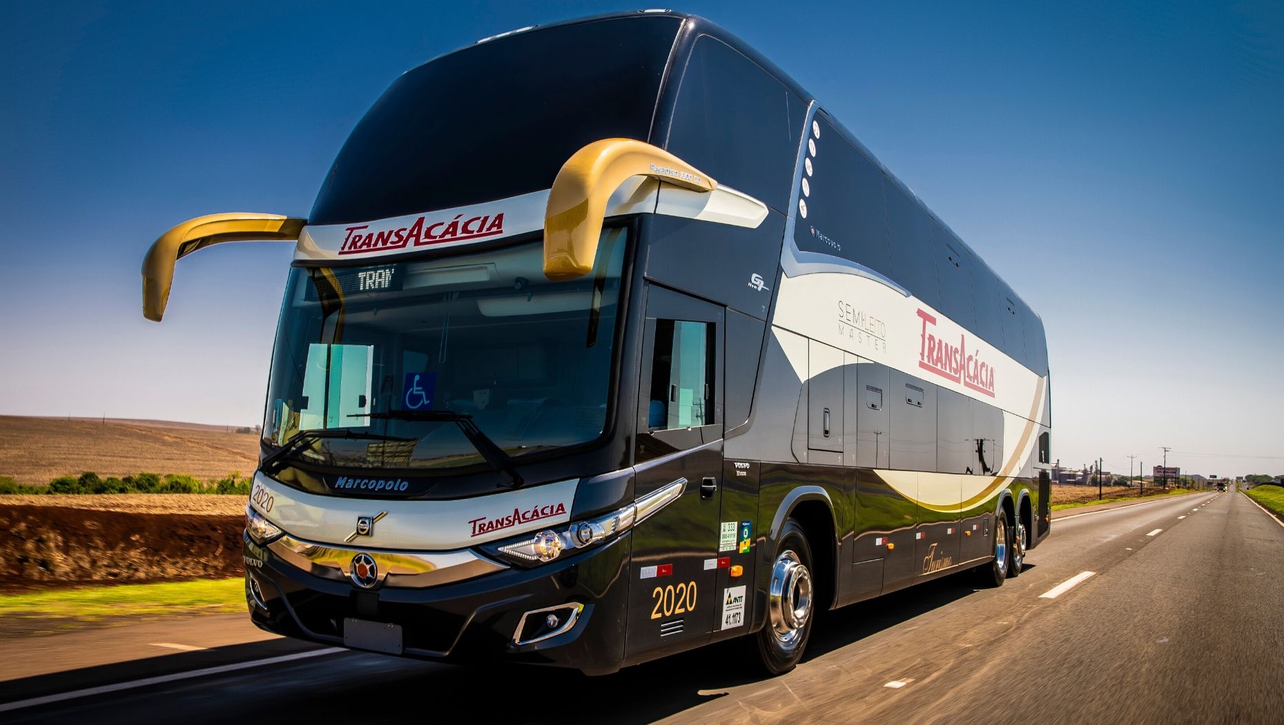 1 milhão de veículos comerciais conectados | Volvo Group