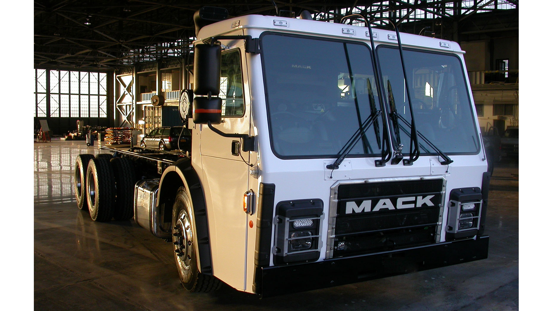 Mack’s Pioneering Innovations Continue to Set the Bar for the Trucking ...