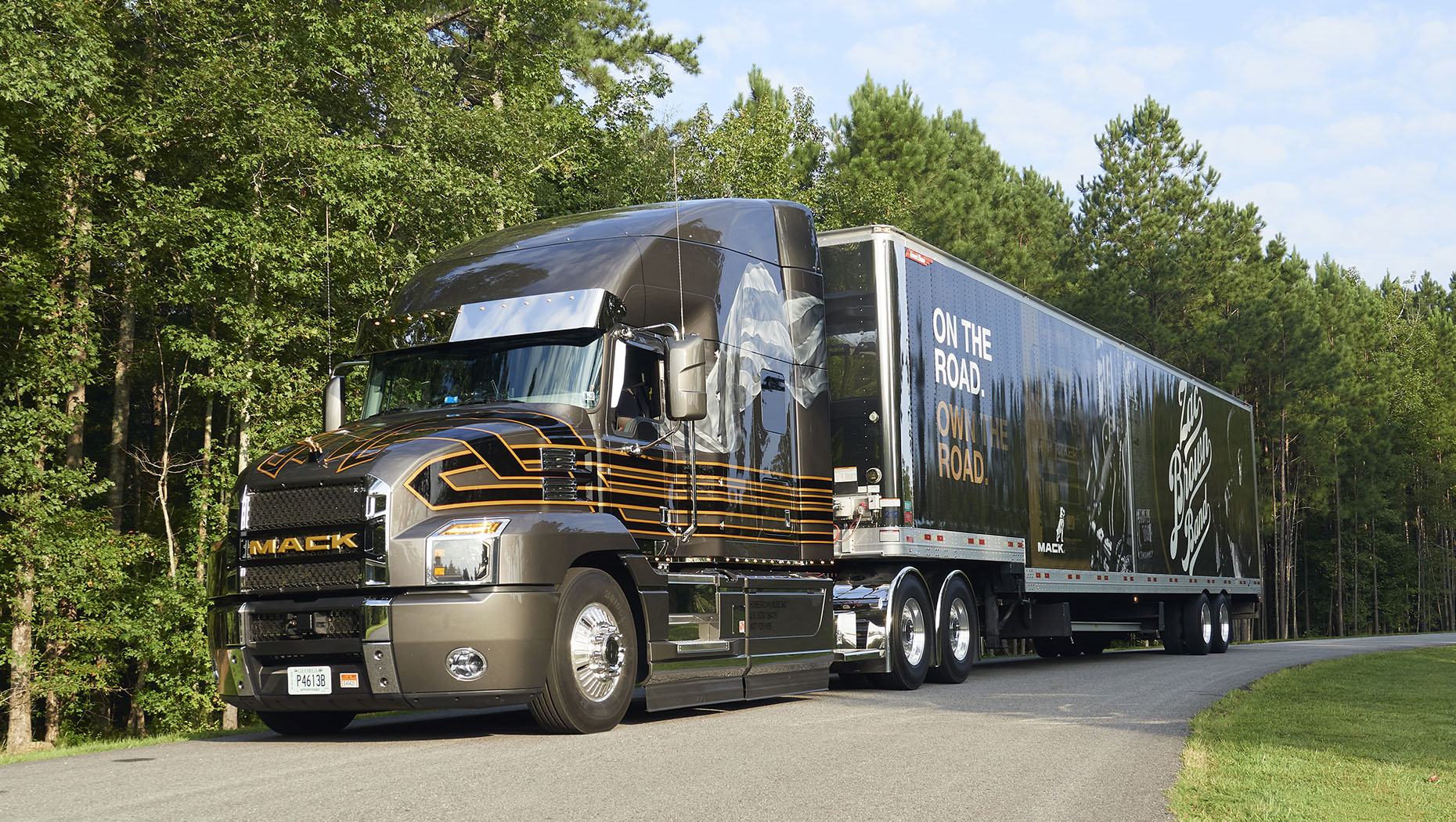 Mack Trucks Auctions Mack Anthem