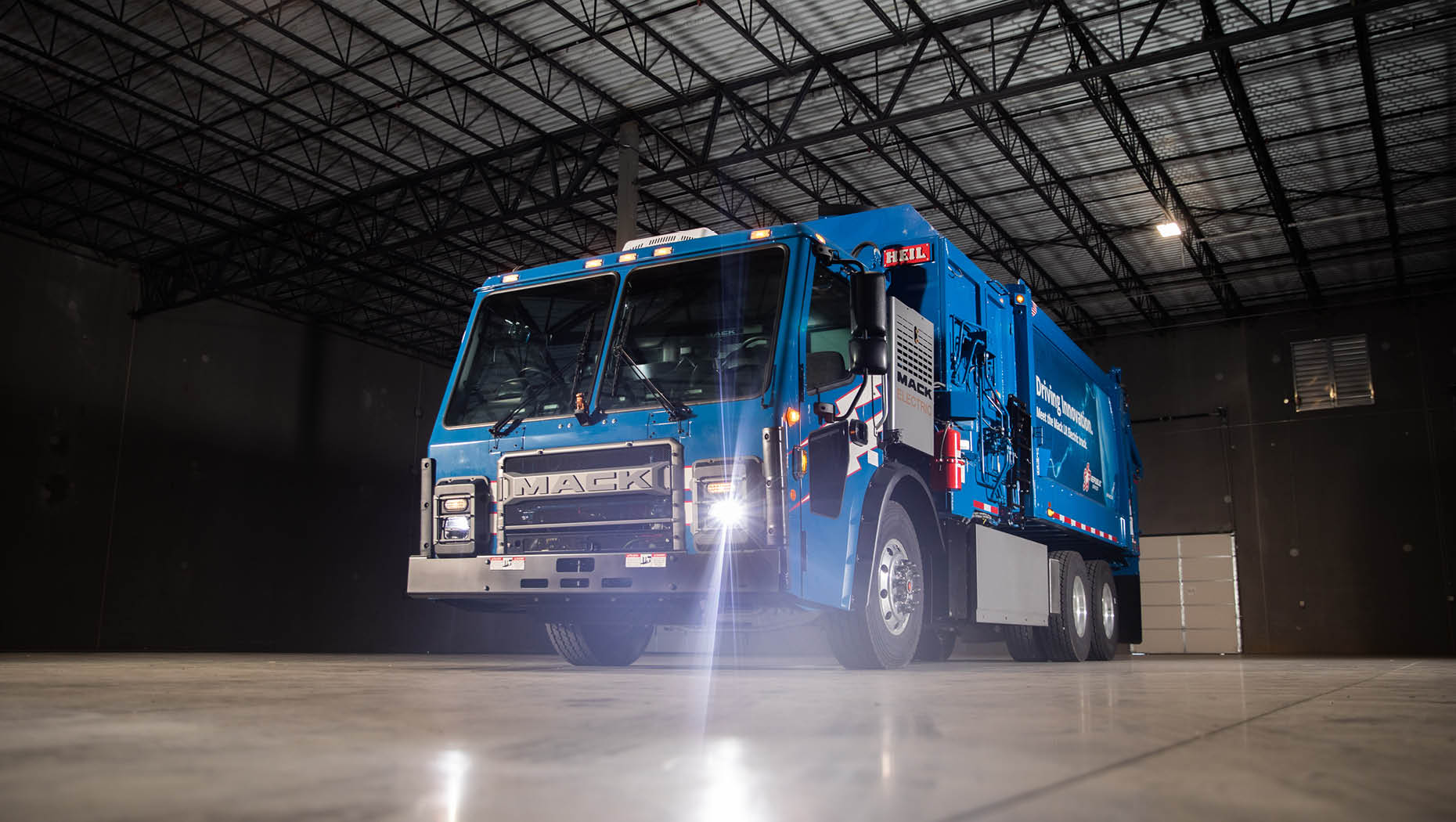 Mack Trucks delivers Mack LR Electric model to Republic Services to ...