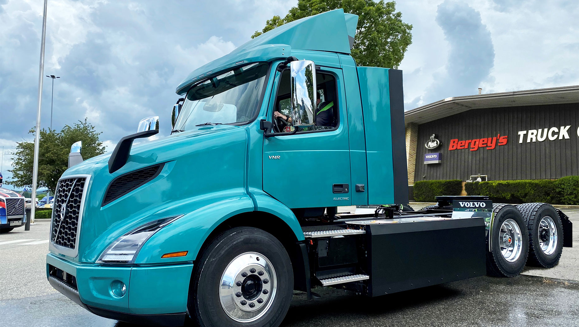 Volvo Trucks Expands East Coast Certified EV Dealer Network with Bergey ...