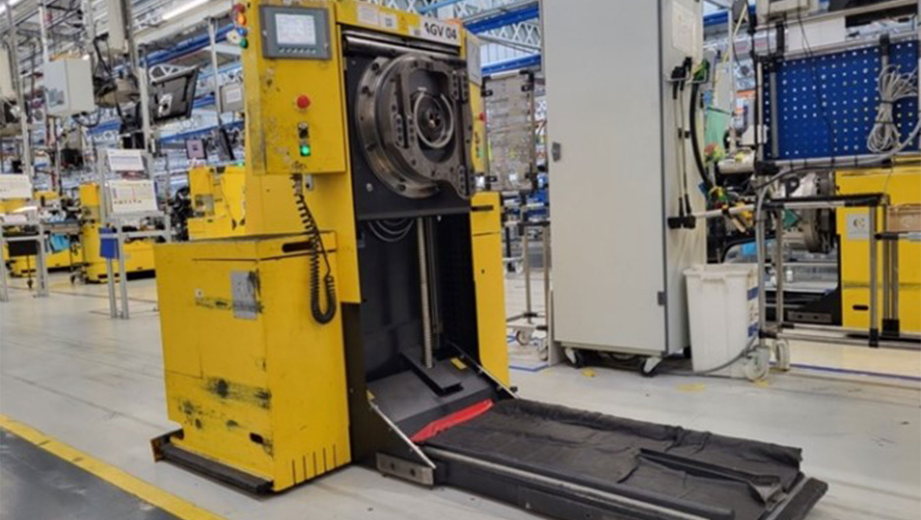 Volvo Group implements a new Internet of Things (IoT) network to make ...