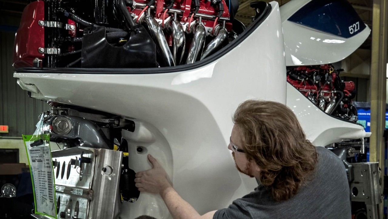 Seven Marine Outboards in Tennessee | Volvo Group