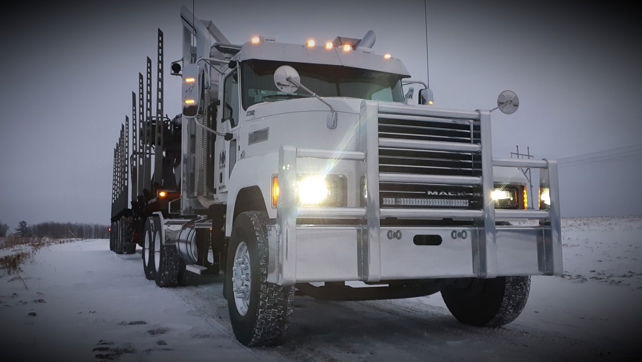 Mack Trucks' Customers Take Starring Role in 2021 Mack Calendar | Volvo ...
